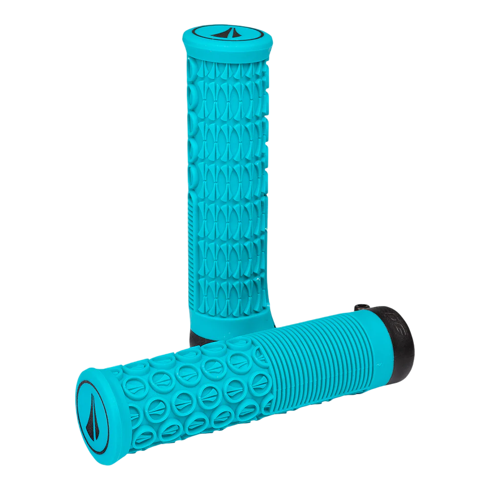 Grips SDG THRICE 136 mm Turquoise – Probikeshop